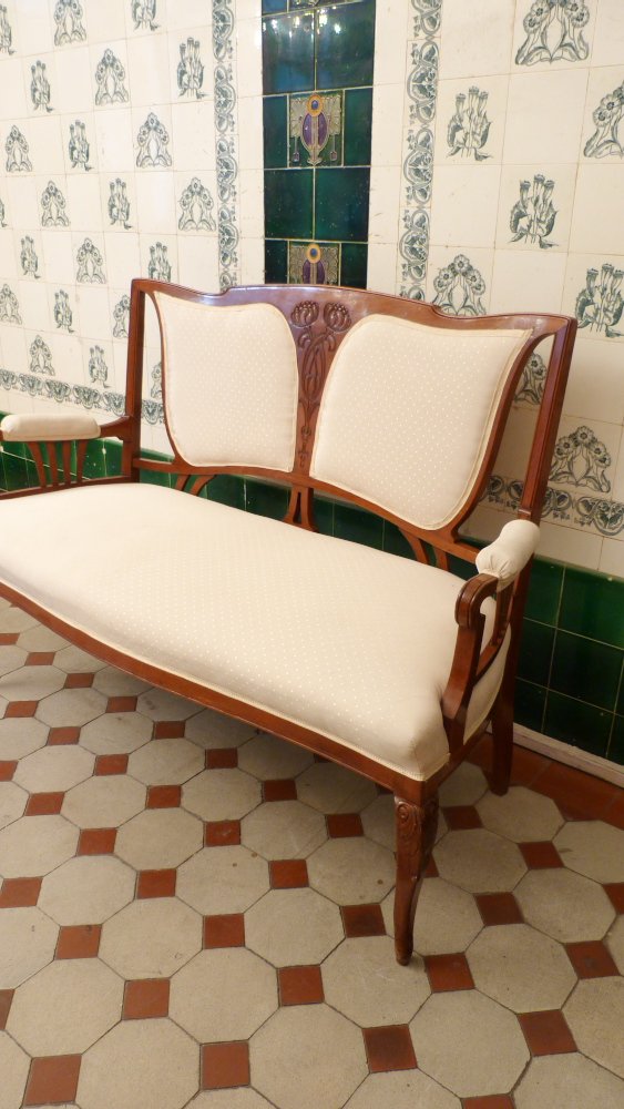 Artikel741-Jugendstil-Sofa Ein formschönes Jugendstil Sofa, Mahagoni um ...